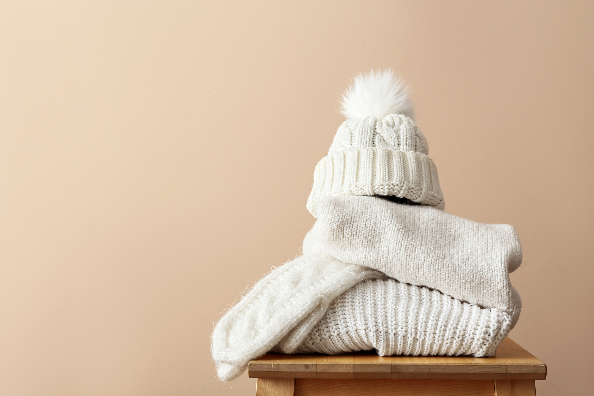 5 Unique And Cozy Gifts For Winter - Budget Savvy Diva
