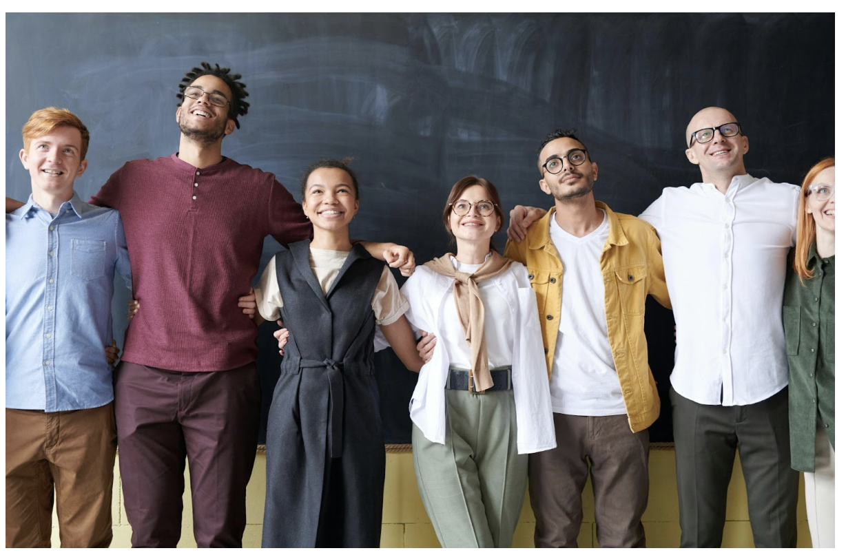5 Tips For Building A Cohesive Team - Budget Savvy Diva