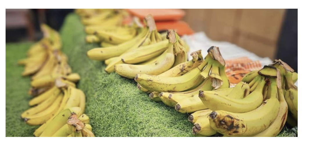 Beyond Color: What’s Inside the Most Popular Fruits - Budget Savvy Diva